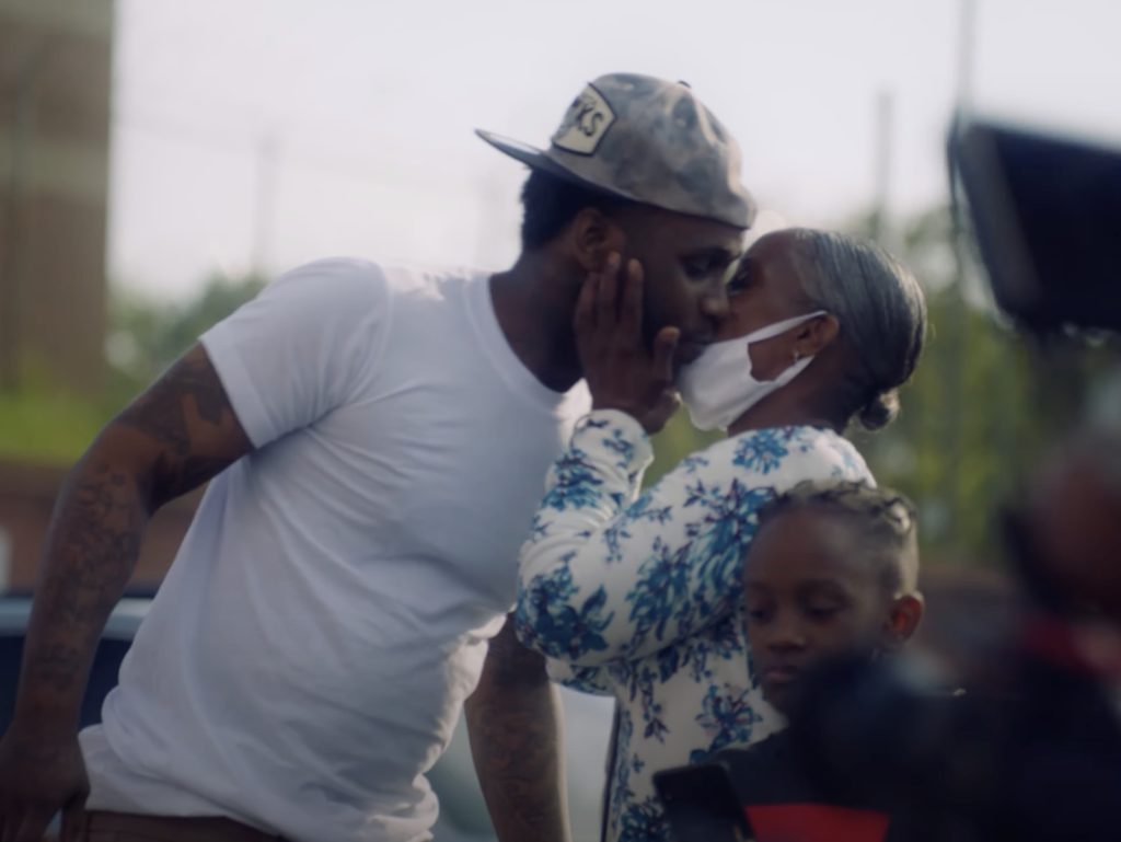Young Thug Pays Bonds for Inmates at ATL Jail in “Paid The Fine” Video ...